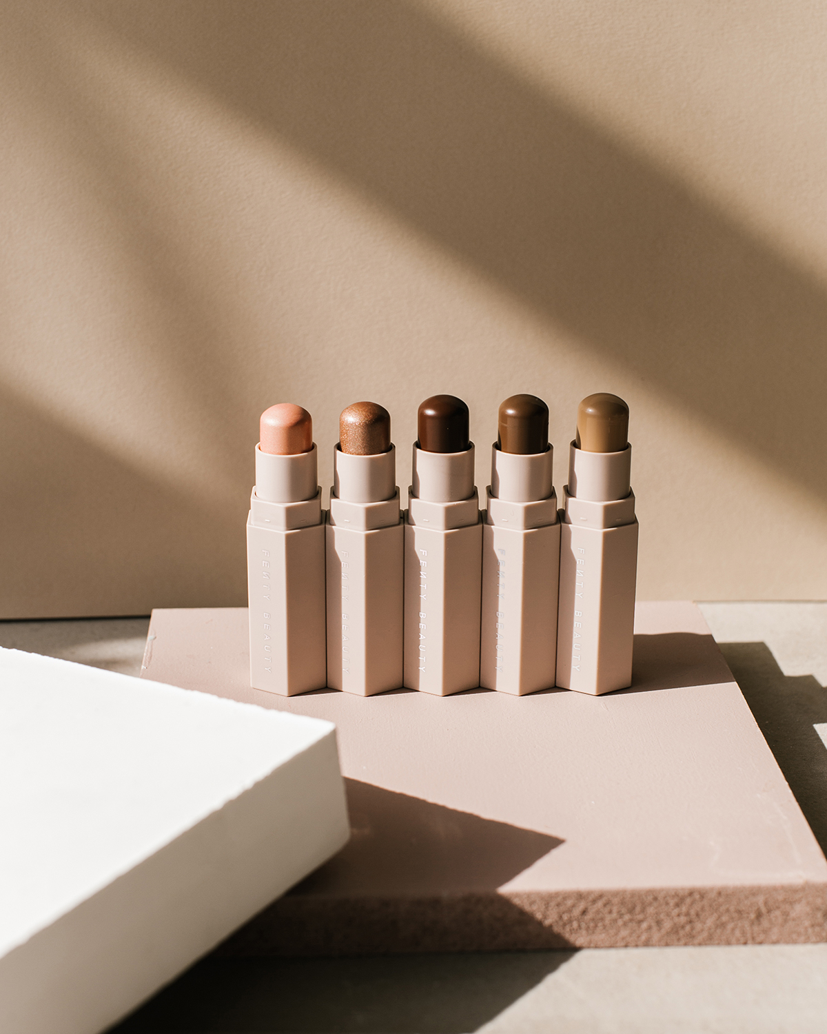 Fenty Beauty : notre avis sur les cosmétiques de RiRi - Le Prescripteur