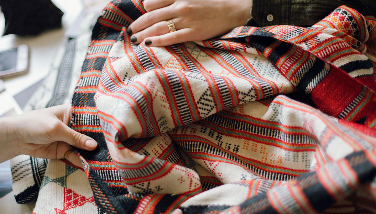 Fabric Hunted & Collected, le prêt-à-porter éthique et artisanal ! - Le ...