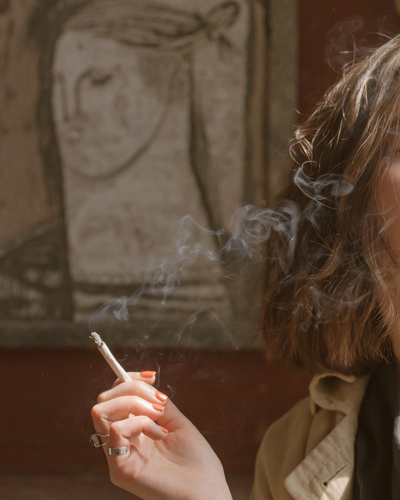 Vous êtes fumeuse ? Voilà 5 astuces beauté rien que pour vous ! - Le ...