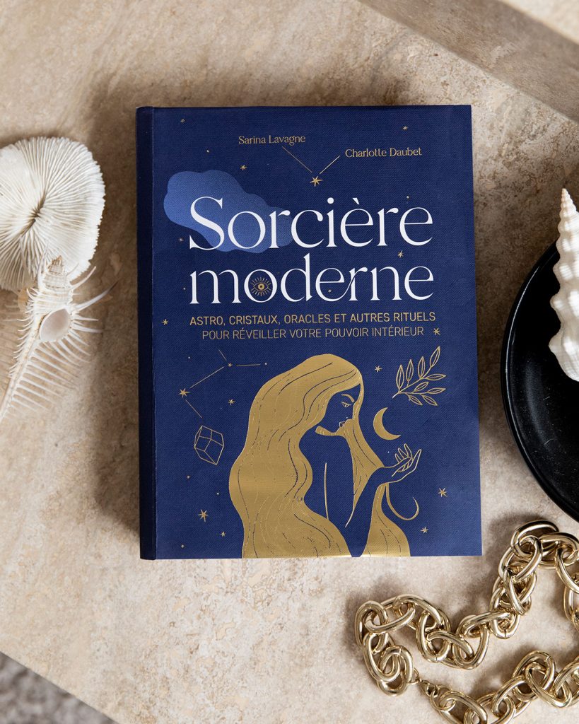 Sorcière Moderne : le joli grimoire pour découvrir son pouvoir ...