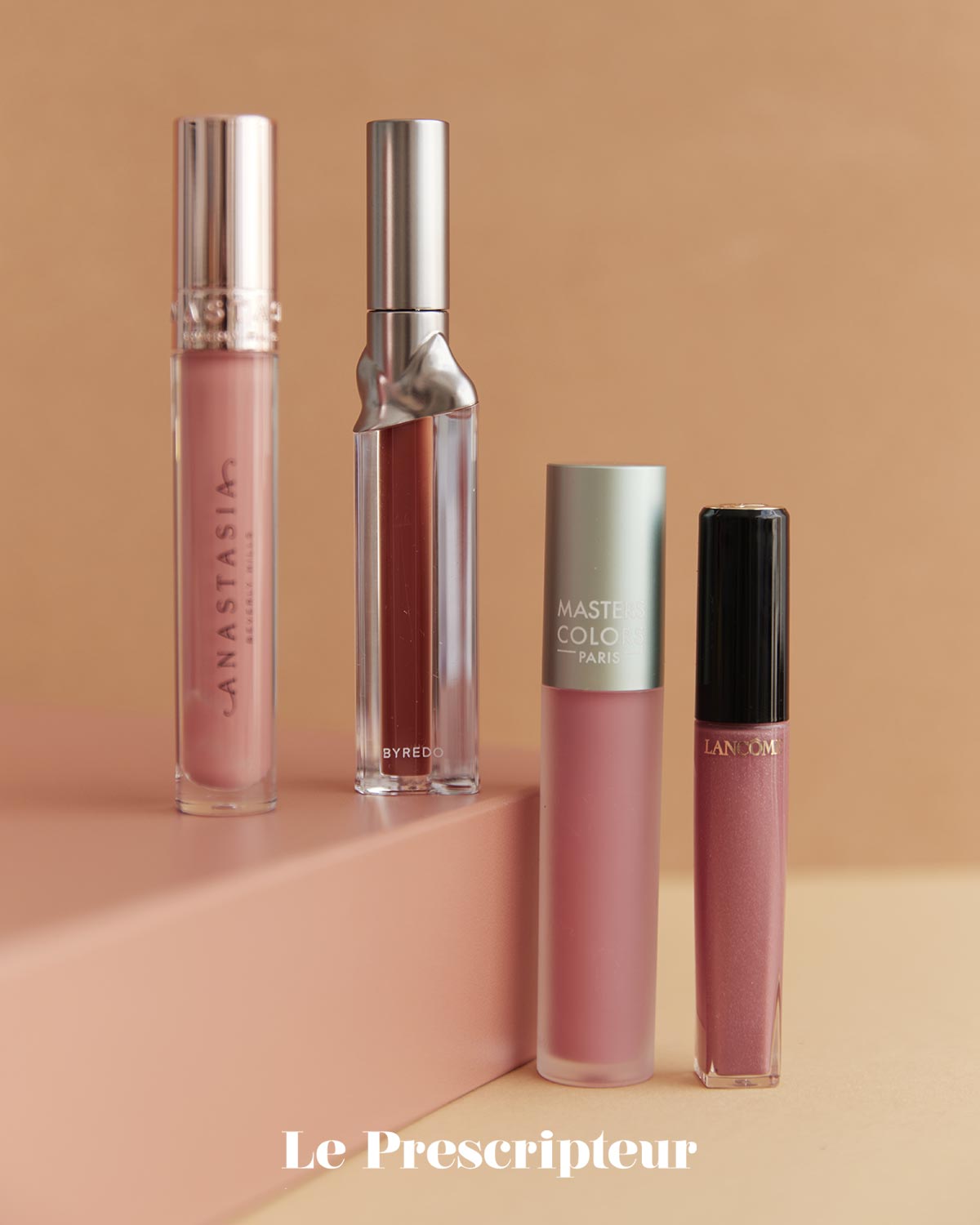 Sur nos lèvres cet été : baumes mats, gloss brillants, ou huiles lèvres